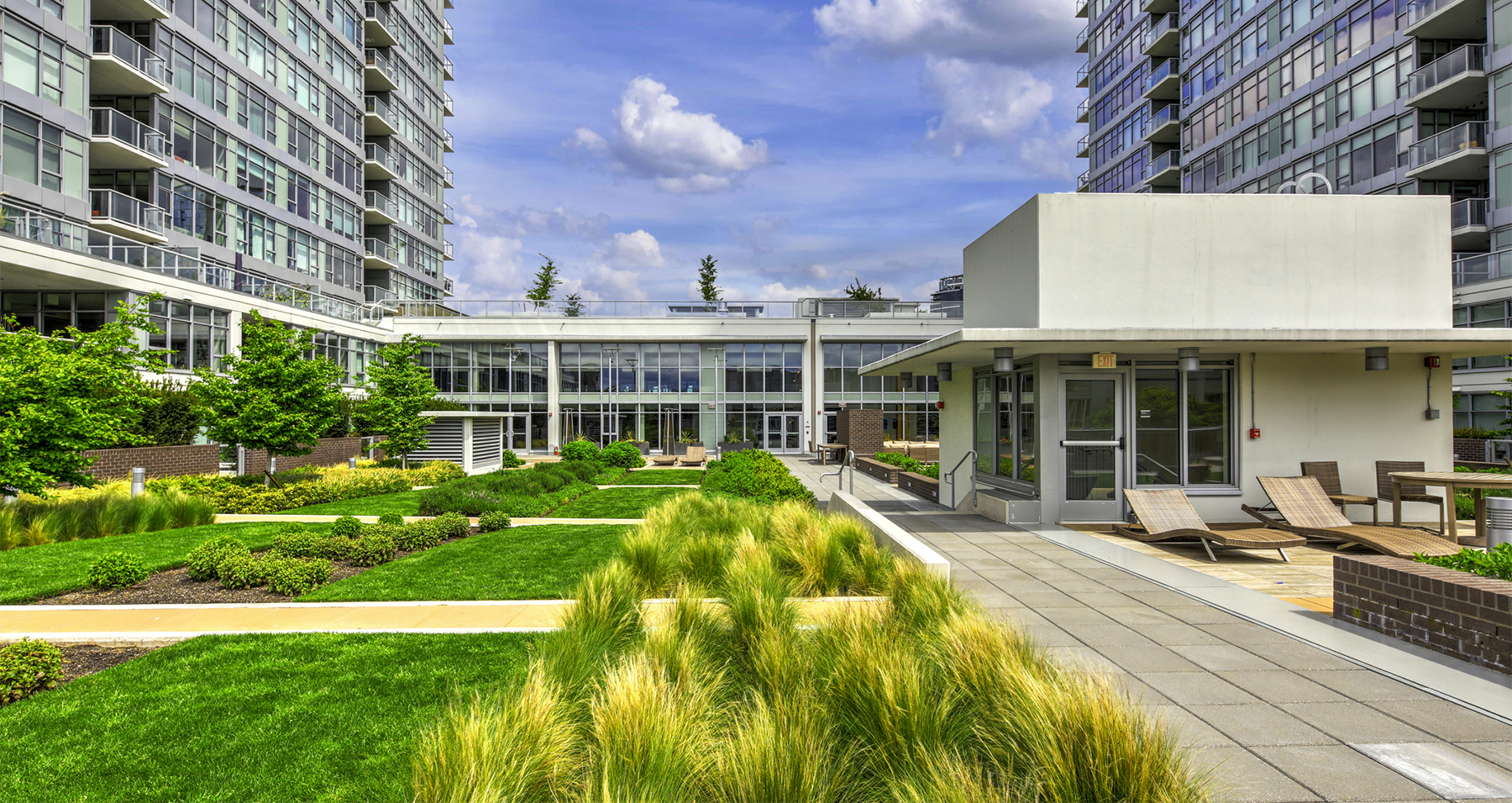 How to Create Imaginative Outdoor Spaces for your Tenants | U.S. Lawns